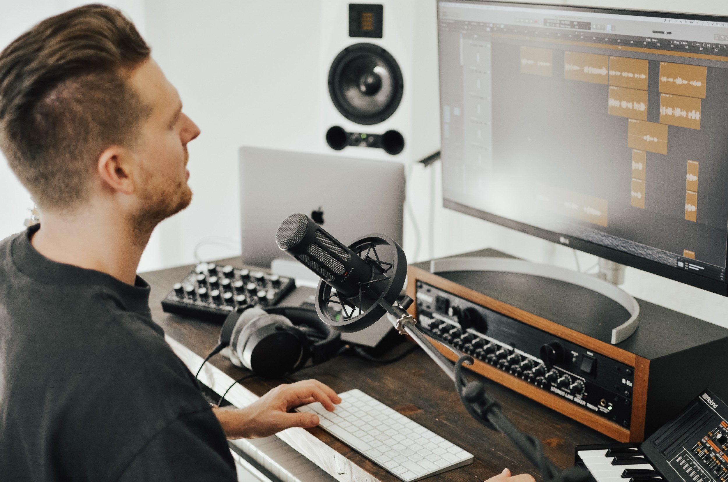 Home recording microphones